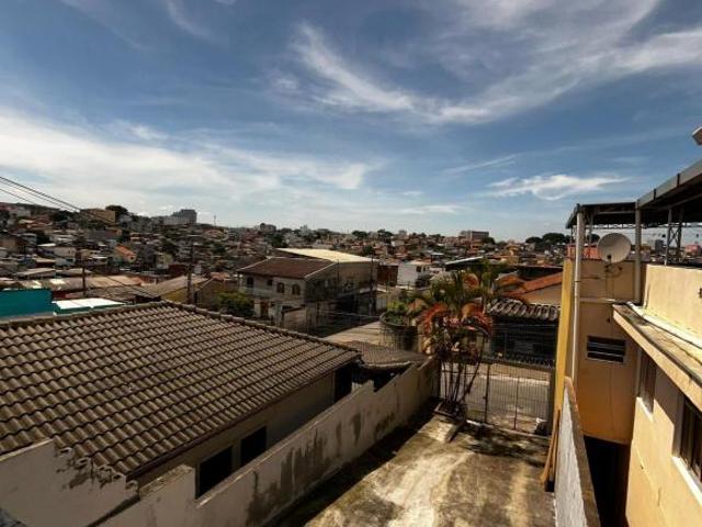 Oportunidade! 2 Casas no Mesmo Quintal em Osasco SP, Bairro Veloso 2 Quartos, 2 Suítes, 5 Vagas