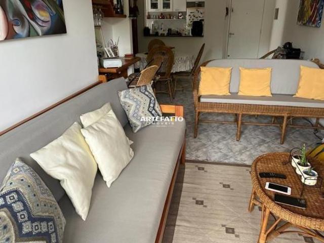 Apartamento à venda em Ubatuba, Itaguá, com 2 quartos, 68m²