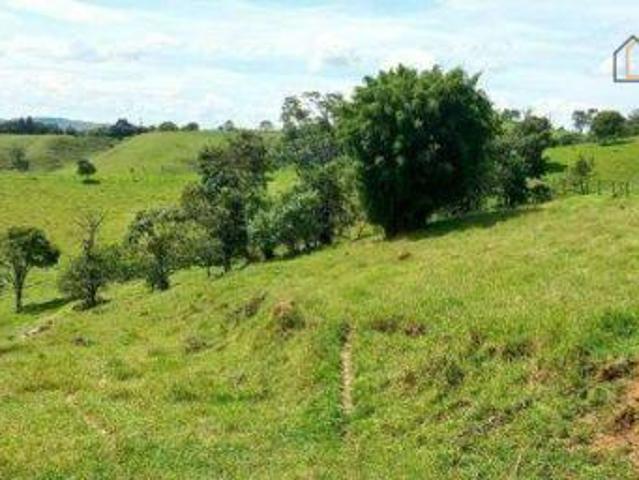 Oportunidade 39.000 m² em Tuiuti, interior de SP com escritura registrada, vista deslumbrante, aceit
