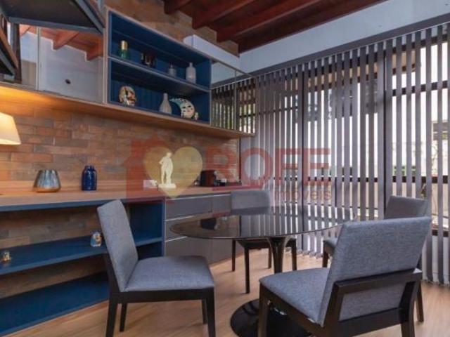 Paço do Trianon.Apartamento com 1 dormitório sendo 1 suíte, 1 lavabo, 1 vag