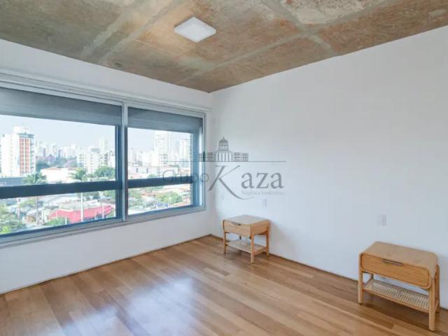 Oportunidade Cobertura Duplex Vila Madalena 2 Dormitórios 247m²