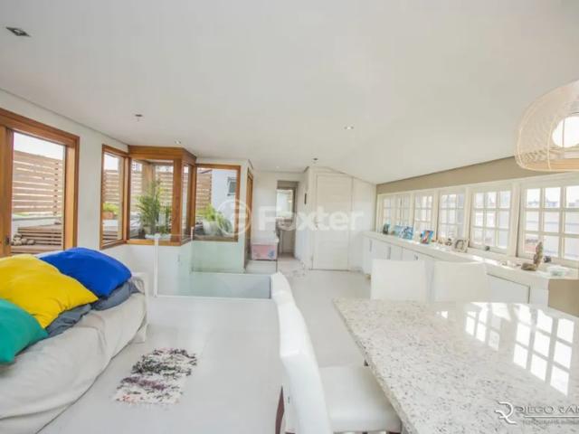 Oportunidade! Cobertura duplex para venda possui 195 m2 com 3 quartos São João Poa RS