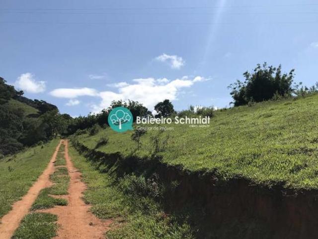 Oportunidade com cenário de serra