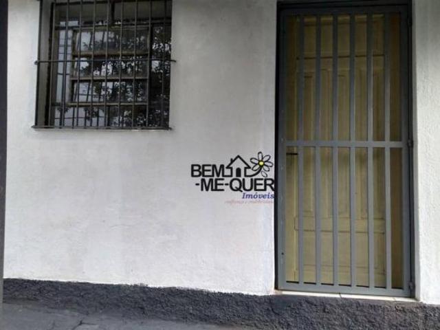 OPORTUNIDADE COM 2 CASAS INDEPENDENTES + COMODO EXTRA EM TERRENO AMPLO