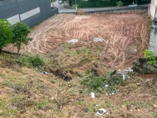 Oportunidade comercial 3.100m² de área