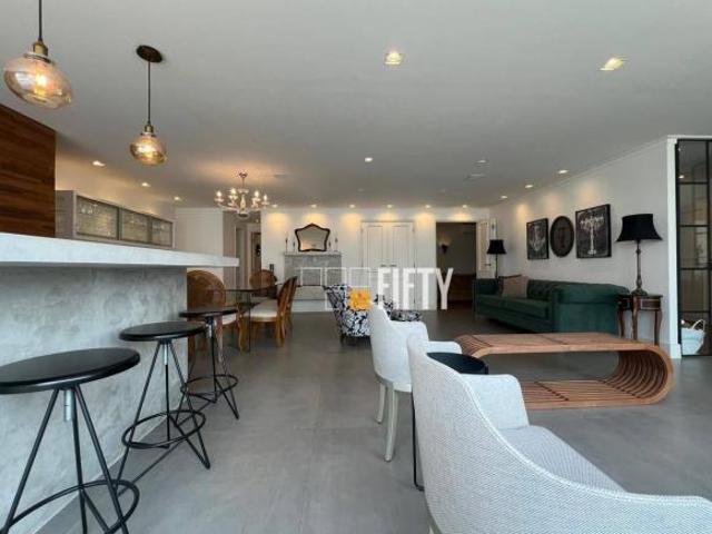 Oportunidade Campo Belo planta com 222m 4 dormitorios 3 suites 3 vagas com lazer completo ! Pronto p