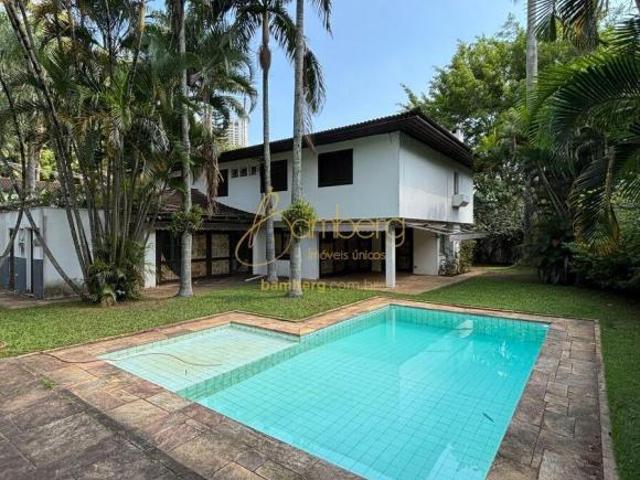 Oportunidade! Casa 4 quartos Panamby!