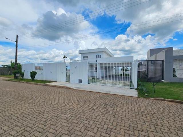 OPORTUNIDADE Casa 3 suítes, 4 vagas cobertas, Linda Vista e Condomínio Fechado