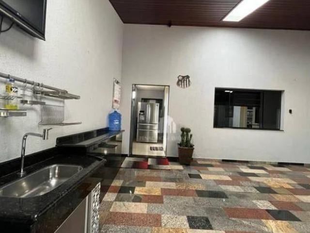Oportunidade! Casa Térrea com Hidro, Planejados e Ar Condicionado