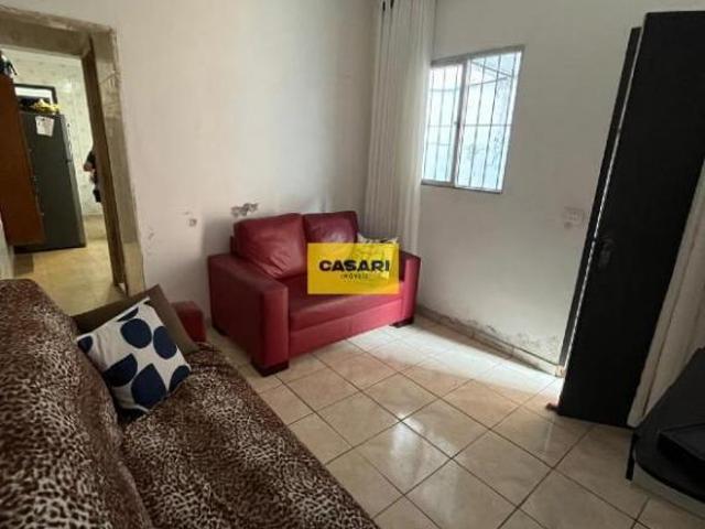 Oportunidade! Casa Térrea com 3 Quartos, Suíte e 2 Vagas – Estuda Permuta