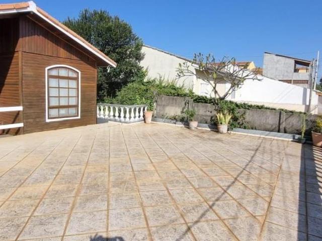 OPORTUNIDADE Casa térrea à venda mini chácara, ÁREA DO TERRENO: 350m² ÁREA CONSTRUÍDA: 152,38m²