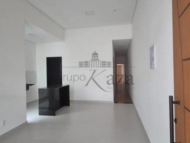 Oportunidade Casa Térrea Bosque dos Eucaliptos 3 Dormitórios 125m²