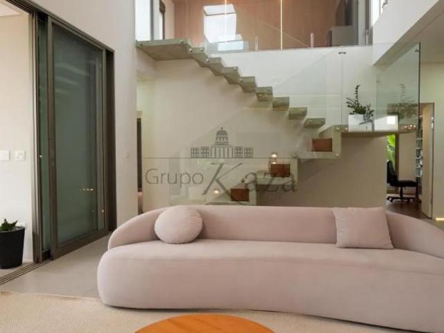 Oportunidade Casa Térrea em Condomínio Urbanova Condomínio Monte Carlo 3 Dormitórios 260m²