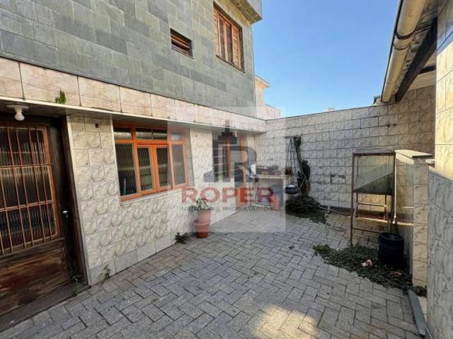 Oportunidade! Casa Térrea + Edicula à Venda na Quarta Parada