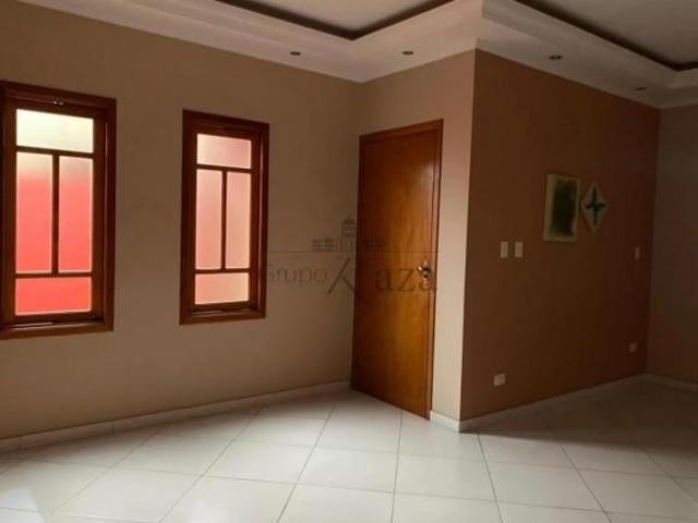 Oportunidade Casa Térrea Jardim Oriente 2 Dormitórios 80m²