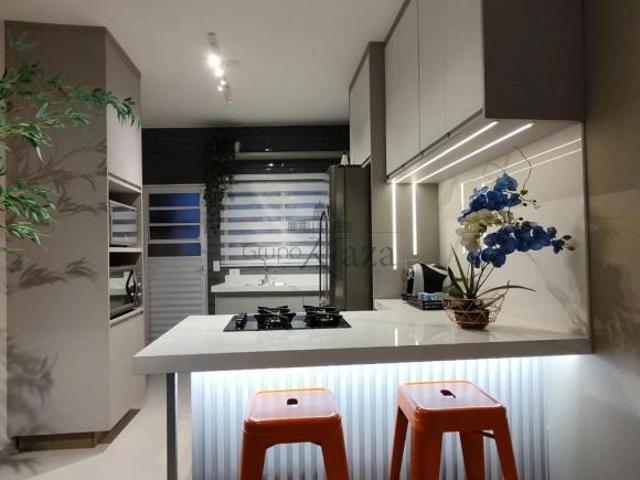 Oportunidade Casa Térrea Jardim Colinas Jacareí 2 Dormitórios 57m²