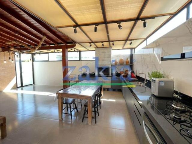 Oportunidade Casa Térrea Moderna no Real Park Sumaré – Completa e Pronta para Morar