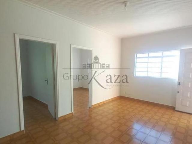 Oportunidade Casa Térrea Monte Castelo 4 Dormitórios 148m²