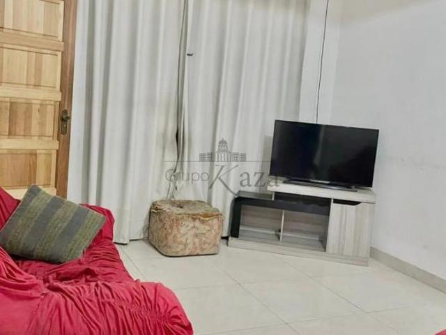 Oportunidade Casa Térrea Monte Castelo 5 Dormitórios 209m²