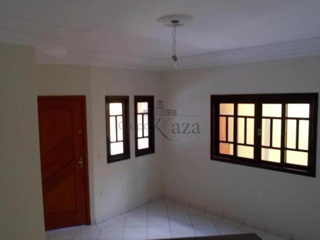 Oportunidade Casa Térrea Residencial Bosque dos Ipês Dormitórios 157m²