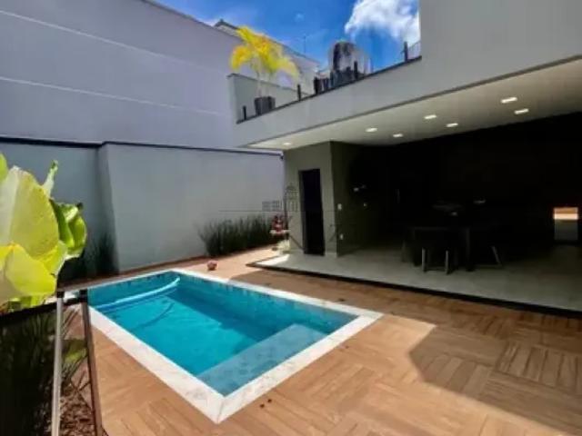 Oportunidade Casa Urbanova Condomínio Floradas da Serra 4 Dormitórios 215m². Porteira Fechad