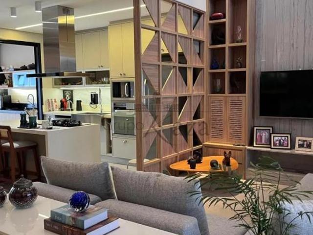 Oportunidade Casa Urbanova Residencial Mont Blanc 4 Suítes 451m²