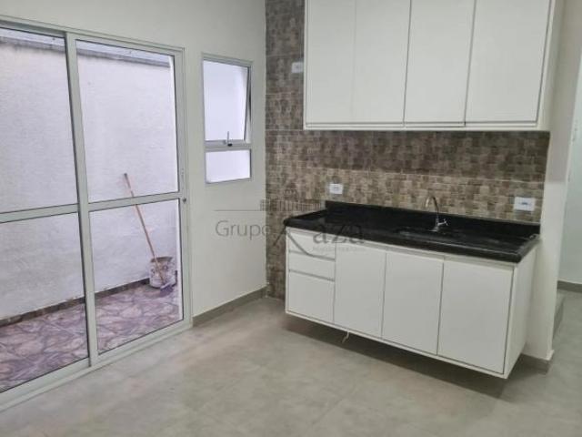 Oportunidade Casa Vista Verde 4 Dormitórios 113m²
