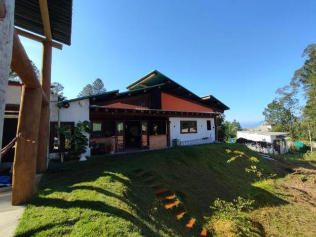 Oportunidade! Casa a rustica a venda Praia do Capricórnio Caraguatatuba SP