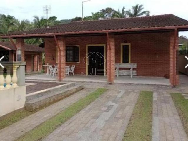 Oportunidade: Casa à venda no bairro Balneário Praia do Pernambuco, no Guarujá/SP