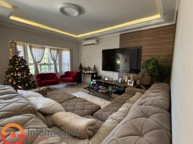 OPORTUNIDADE CASA À VENDA NO CONDOMÍNIO PORTAL DOS PÁSSAROS 250m² BOITUVA/SP