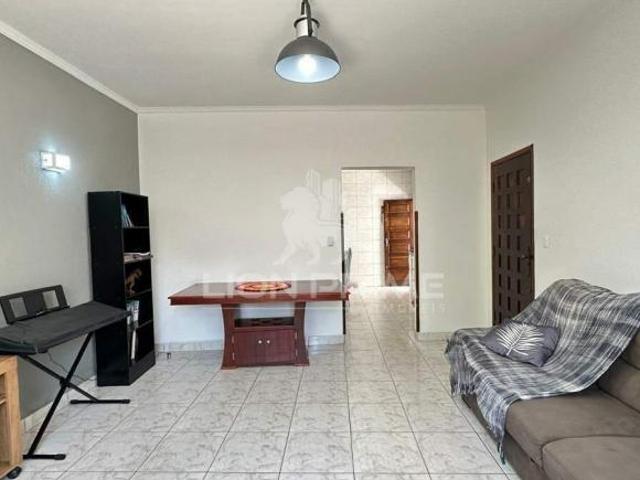 OPORTUNIDADE, Casa à venda de 4 quartos, 1 suíte no Bairro Vila Cascatinha
