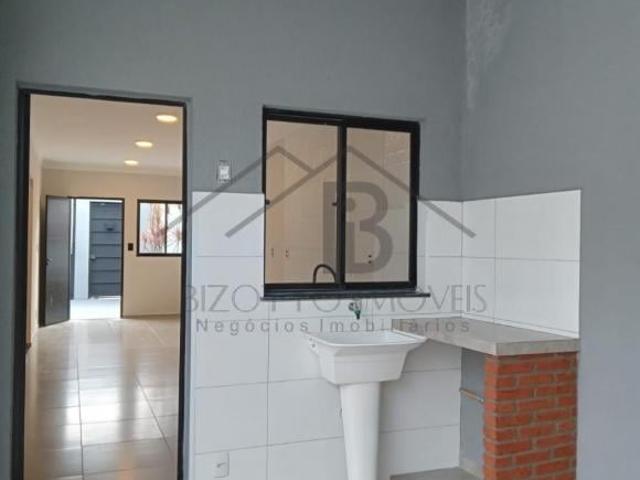 Oportunidade: Casa à venda em Indaiatuba SP, Parque Barnabé, 2 dormitórios sendo 1 suíte, casa com 7