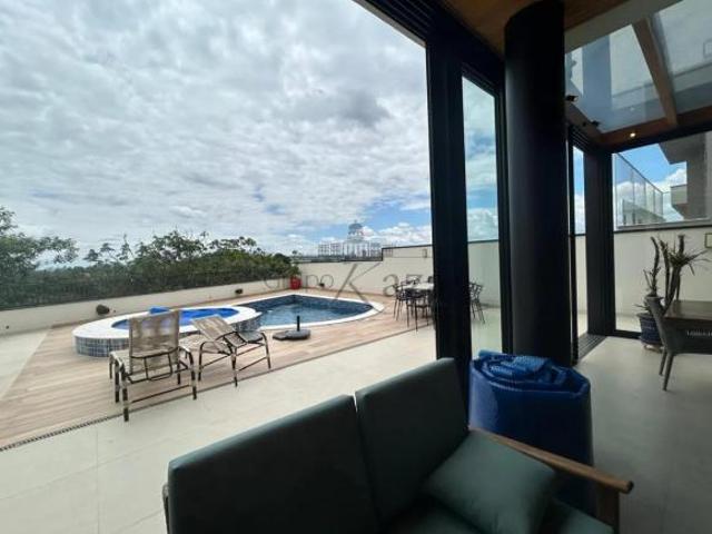 Oportunidade, Casa Alto Padrão Condomínio Residencial Montserrat Urbanova, 4 Dormitórios, Elevador