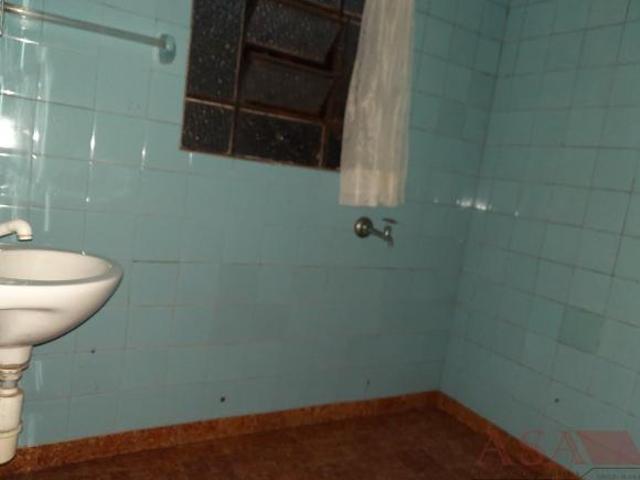 Oportunidade: Casa Assobradada para reforma em Parque Santana Mogi das Cr.