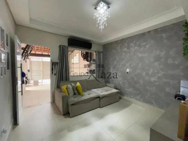 Oportunidade Casa Bandeira Branca 2 Dormitórios 58m²