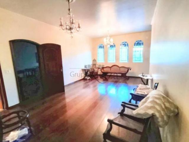 Oportunidade Casa Bairro Cidade Jardim Jacareí 4 dormitórios 226m²