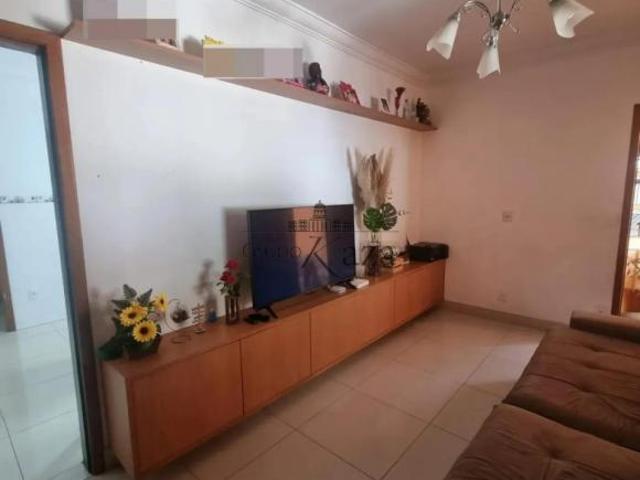 Oportunidade Casa Bosque dos Eucaliptos 3 Dormitórios 109m²