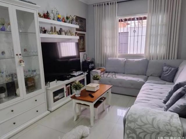 Oportunidade Casa Bosque dos Eucaliptos 3 Dormitórios 180m²