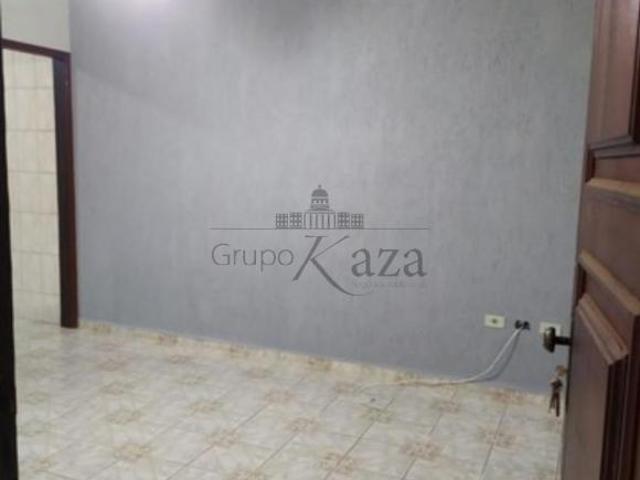 Oportunidade Casa Bosque dos Eucaliptos 2 Dormitórios 80m²