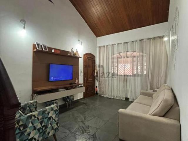 Oportunidade Casa Bosque dos Eucaliptos 2 Dormitórios 125m²