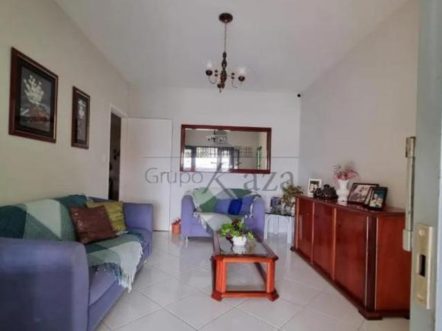Oportunidade Casa Bosque dos Eucaliptos 2 Dormitórios 266,40m²