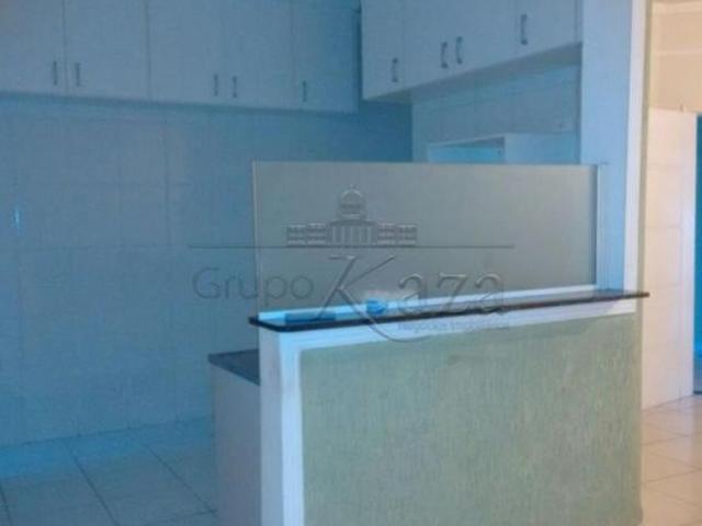 Oportunidade Casa Bosque dos Ipês São José dos Campos 3 Dormitórios 127m²