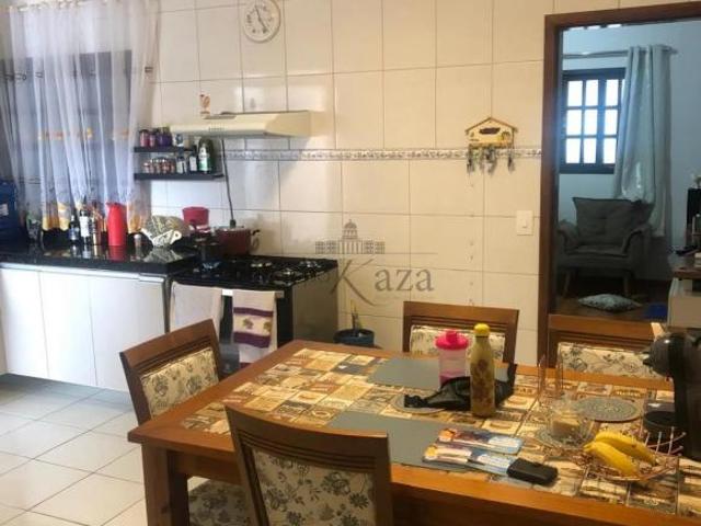 Oportunidade Casa Bosque dos Ypês 3 Dormitórios 112m²