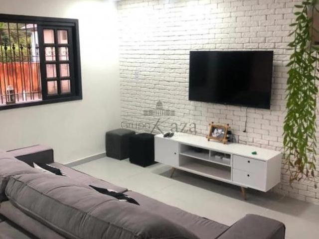 Oportunidade Casa Buquirinha 1 Dormitório 84m²