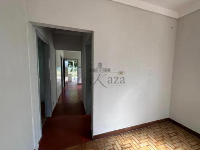 Oportunidade Casa Centro 3 Dormitórios 170m²