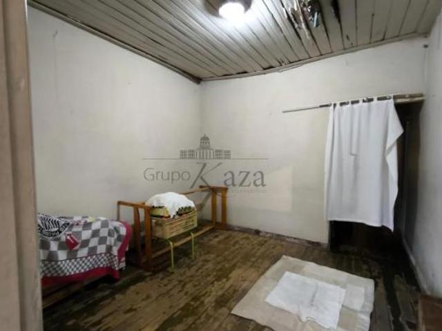 Oportunidade Casa Centro Jacareí 3 Dormitórios 173m²