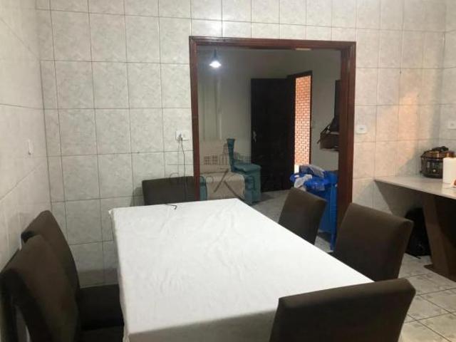 Oportunidade Casa Centro Jacareí 3 Dormitórios 200m²