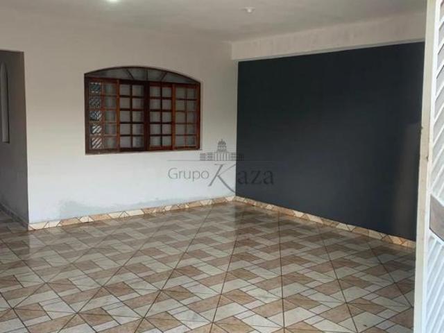 Oportunidade Casa Cidade Nova Jacareí 3 Dormitórios 217m²
