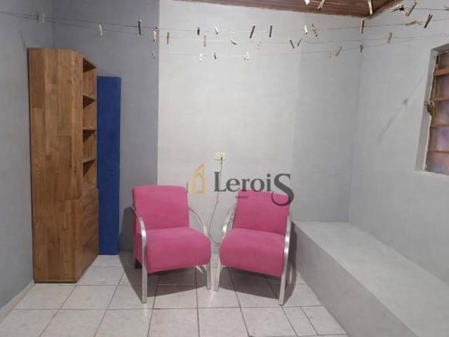 OPORTUNIDADE – CASA COM 03 IMÓVEIS NO MESMO TERRENO | VILA MARTINS