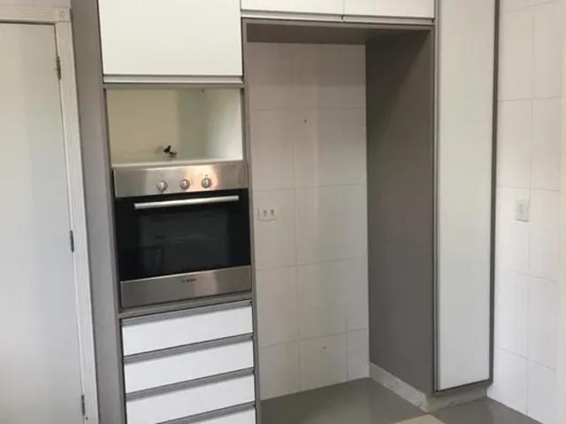 Oportunidade. Casa com 4 suítes 352 metros. Ótima localização